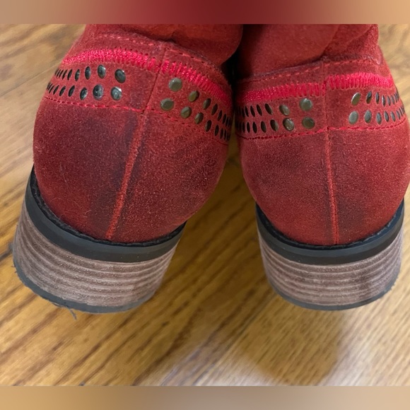 Spring Step | Shoes | Lartiste By Spring Step Suede Boots Red | Poshmark
